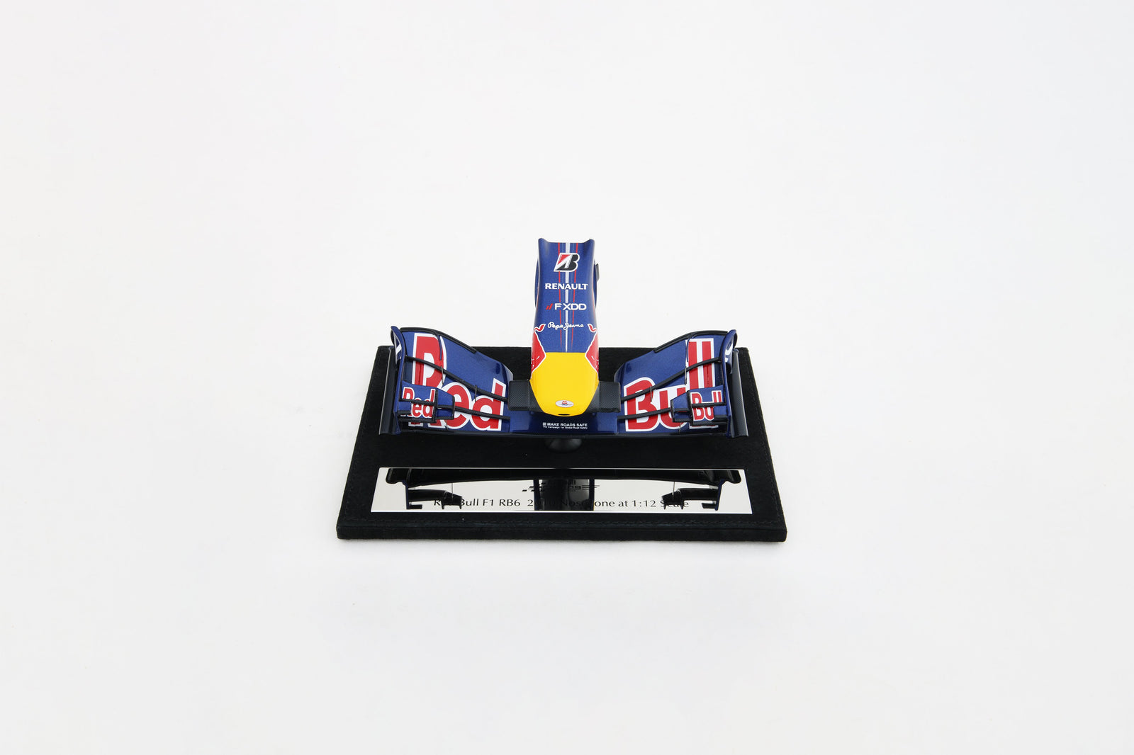 红牛RB6微型前鼻翼(2010) – China | Amalgam Collection