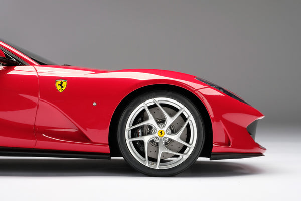 法拉利812 Superfast – China | Amalgam Collection